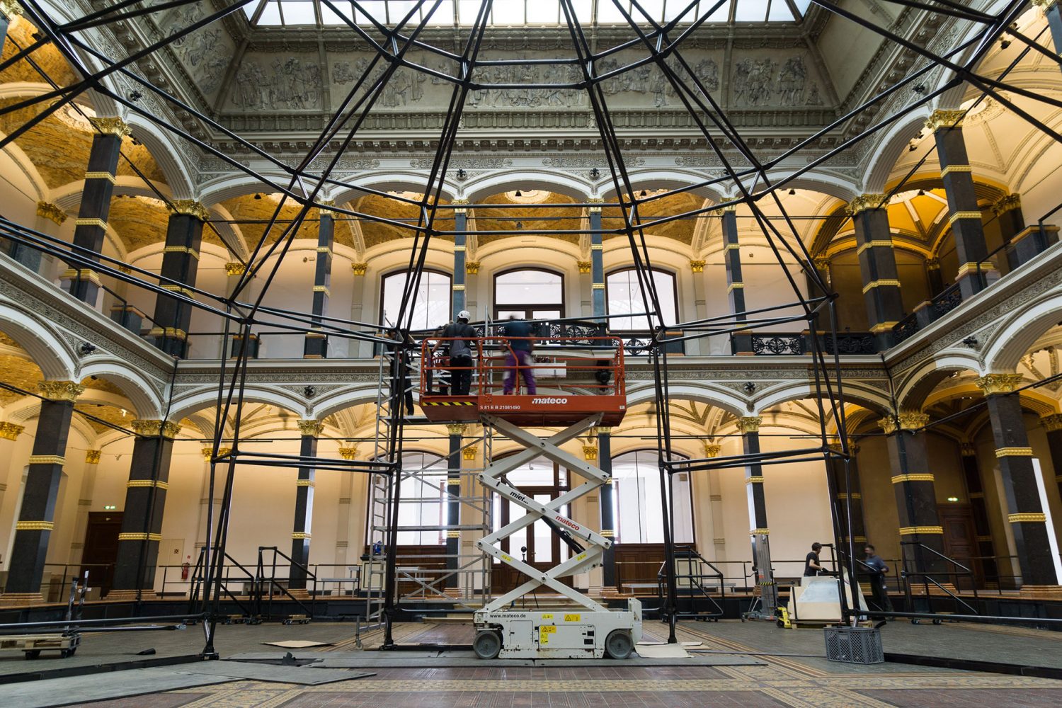 ISM Hexadome - System 180 Architecture